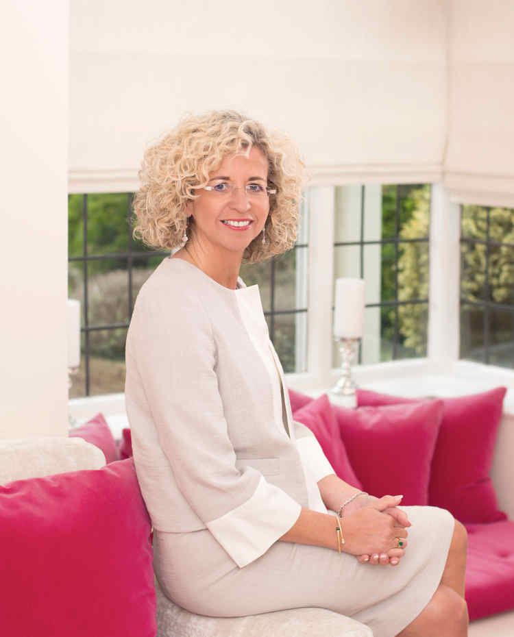 Latest News & Blogs - Diane Rostron